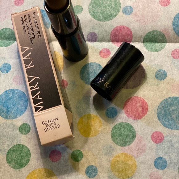 Mary Kay | Makeup | Mary Kay Creme Lipstick Bundle 5 Nwt | Poshmark